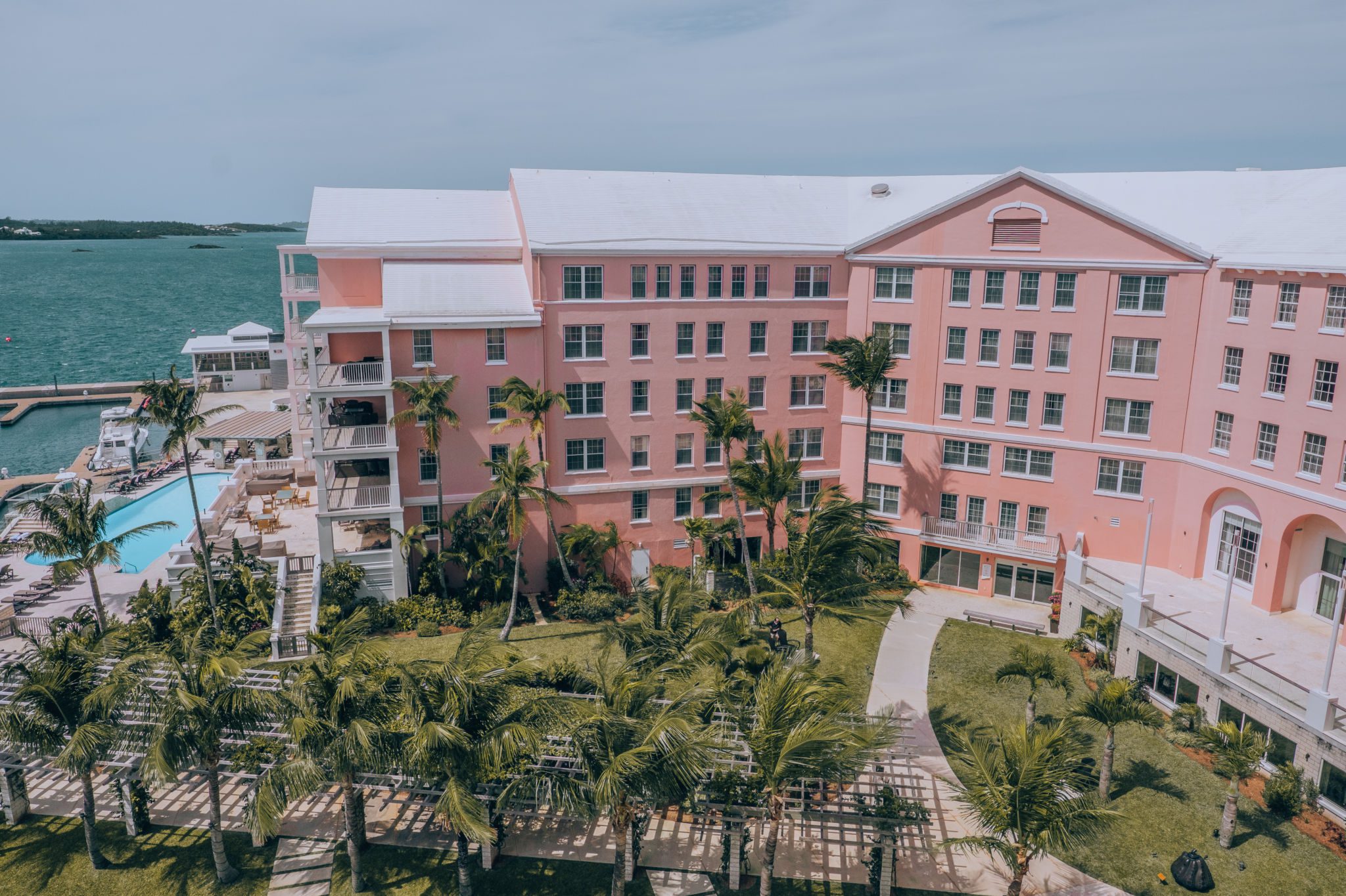 Hamilton Princess & Beach Club: Your Pink Paradise - cherrielynn